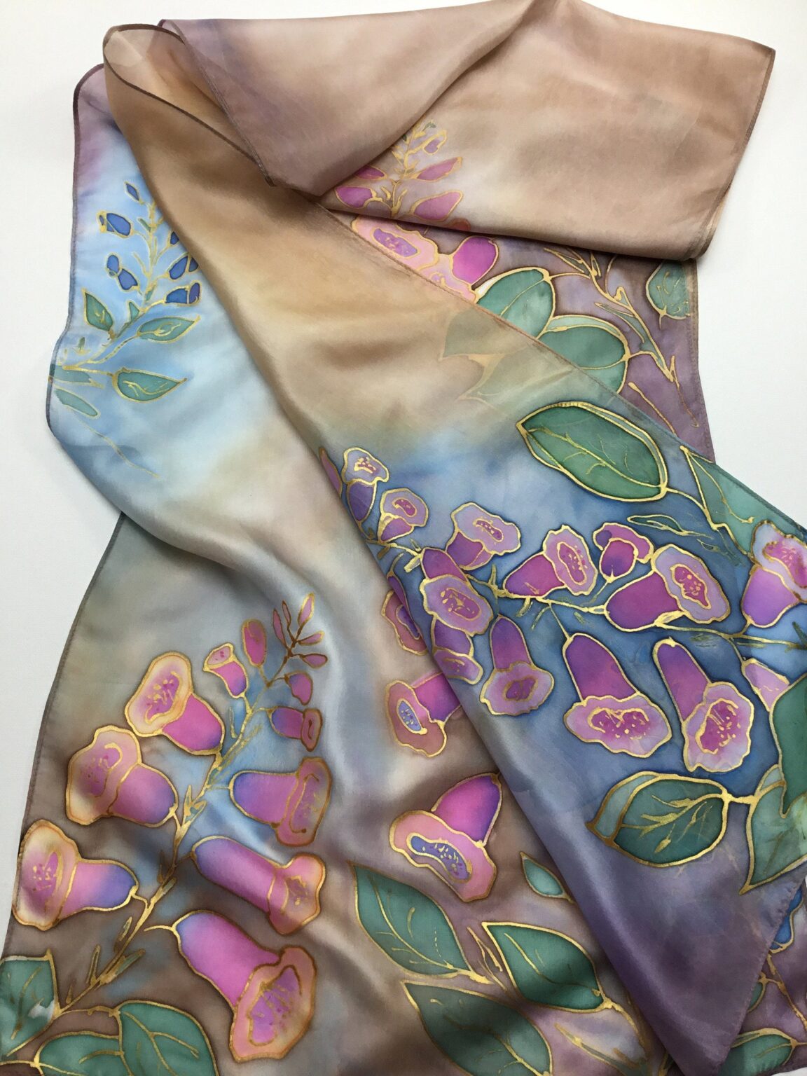 36 Elegant Silk Scarves Every Woman Should Have Judaica In The Spotlight